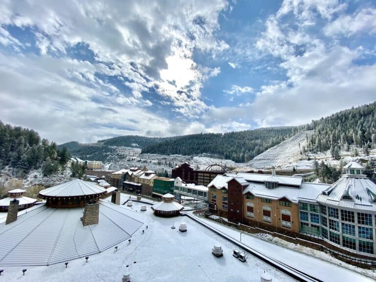 Black Car Service to Black Hawk Casino, Colorado | Luxury Cars