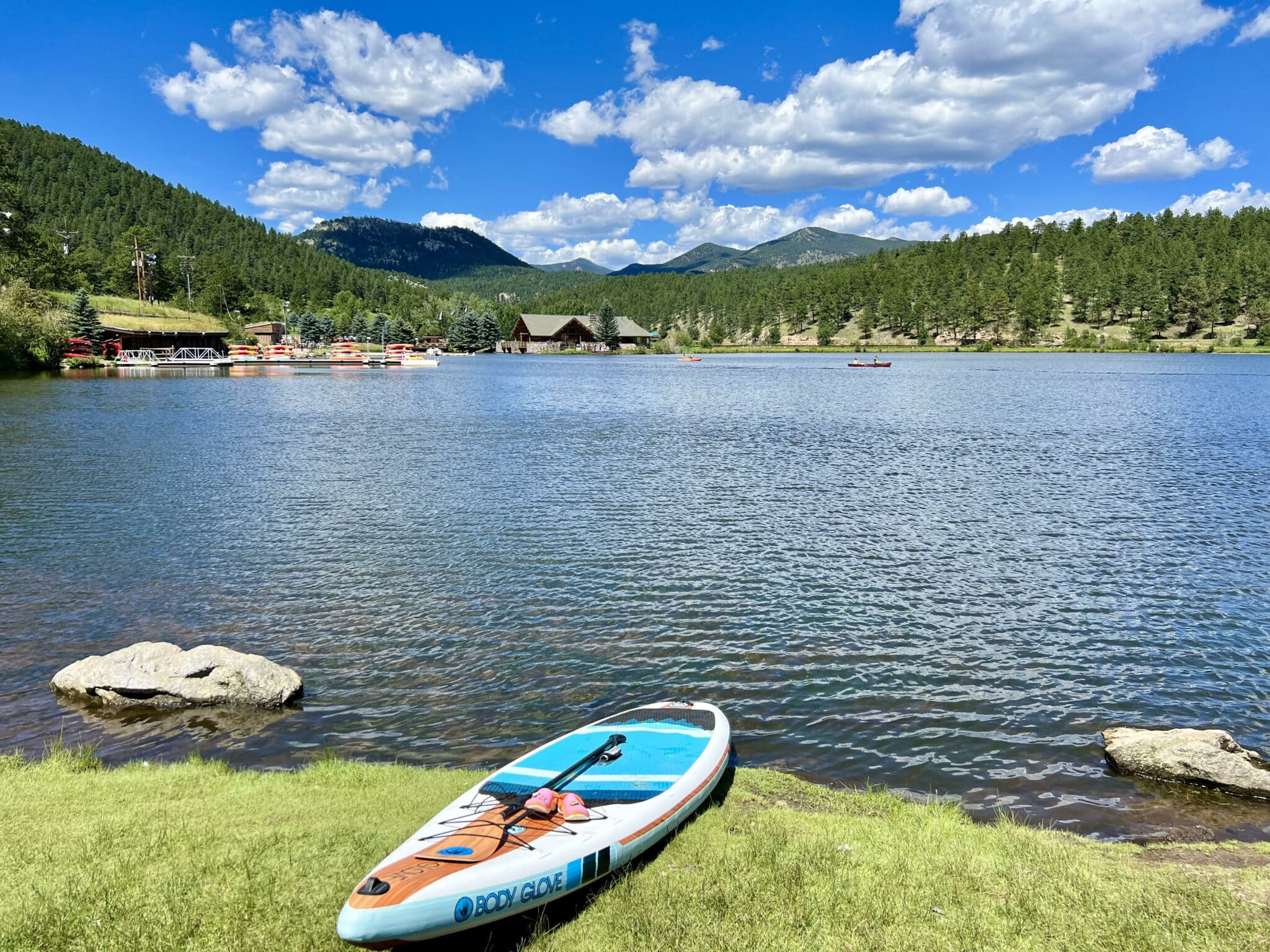 Colorado Tours - SUNLIGHT | Red Rocks - Evergreen- Echo Lake